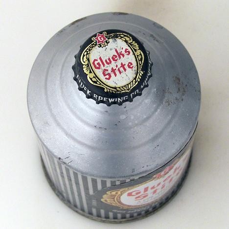 Gluek's Stite Malt Liquor Paper Label 194-28 at Breweriana.com