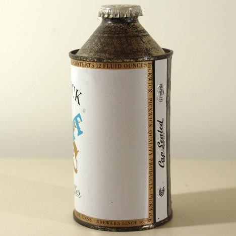 Pickwick Light Ale 179-07 at Breweriana.com