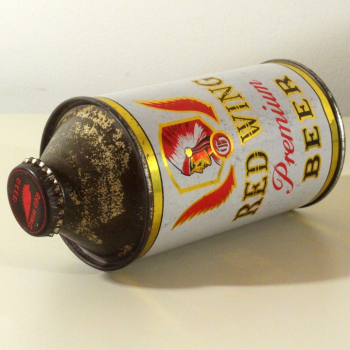 Red Wing Premium Beer 181-07 at Breweriana.com