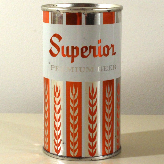 Superior Premium Beer 138-04 at Breweriana.com