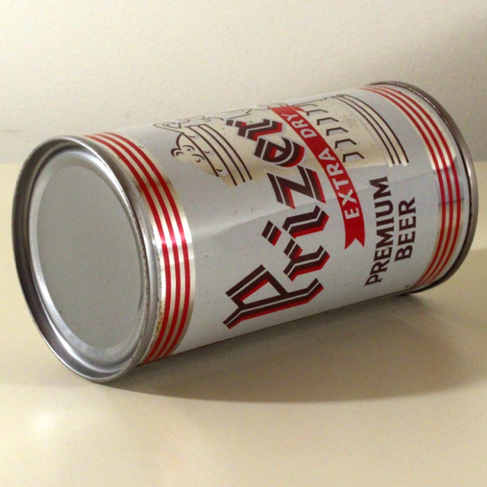 Prizer Extra Dry Premium Beer 117-12 at Breweriana.com