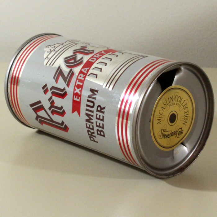 Prizer Extra Dry Premium Beer 117-12 at Breweriana.com