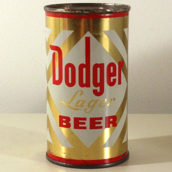 Dodger Lager Beer 054-16 at Breweriana.com