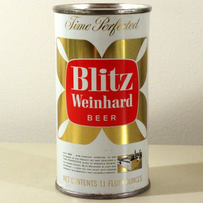 Blitz Weinhard Beer 039-32 at Breweriana.com