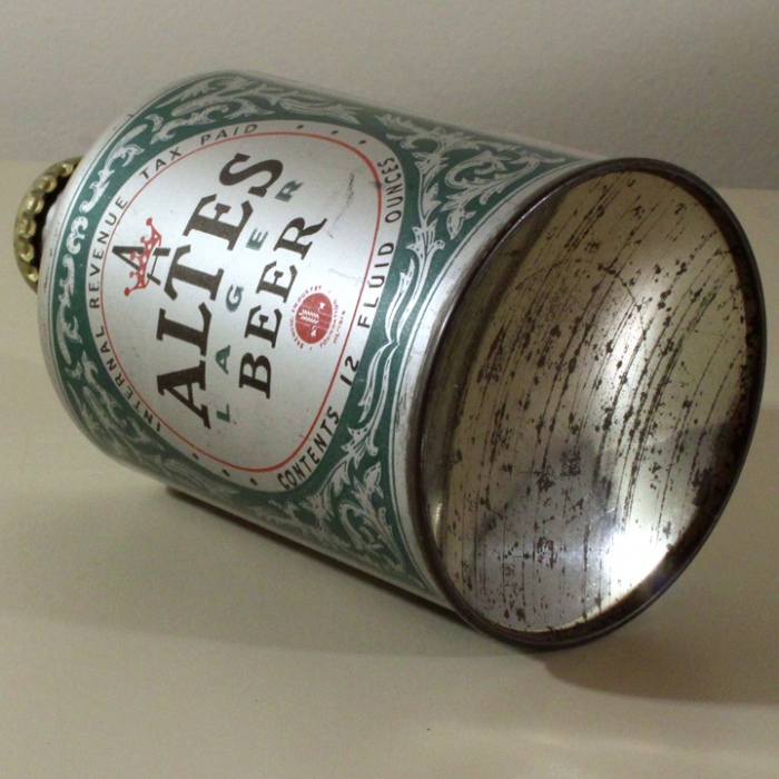 Altes Lager Beer 192-03 at Breweriana.com