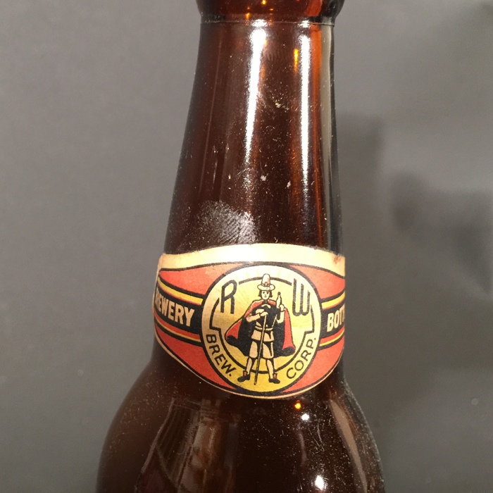 Roger Williams Ale at Breweriana.com