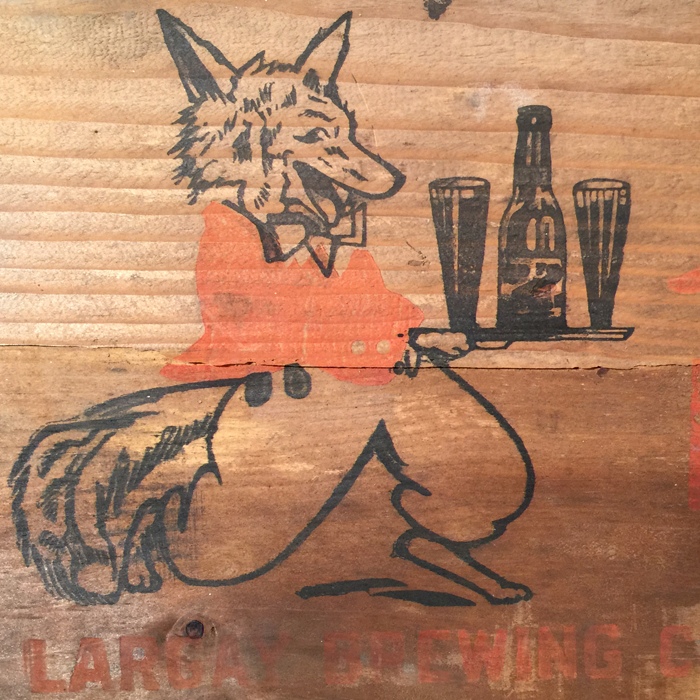 Red Fox Beer Ale Crate at Breweriana.com