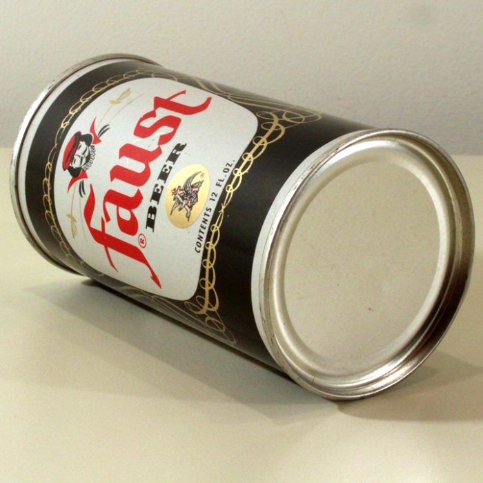 Faust Beer 062-28 at Breweriana.com