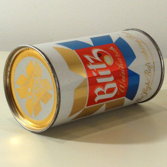 Blitz Weinhard Light Refreshing Beer 039-31 at Breweriana.com