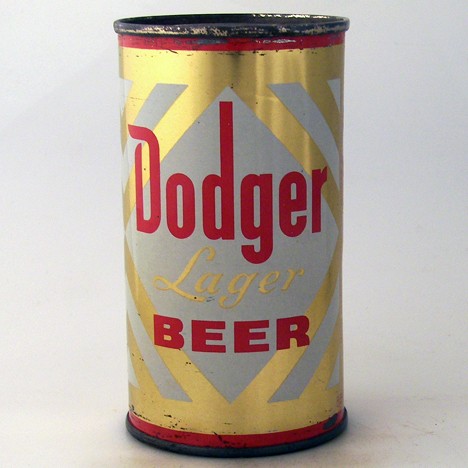 Dodger Lager Beer 054-16 at Breweriana.com