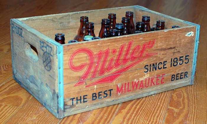 Miller Steinie Crate at Breweriana.com