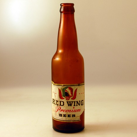 Red Wing Premium at Breweriana.com