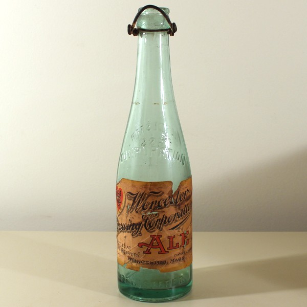 Worcester Brewing Corporation Ale at Breweriana.com