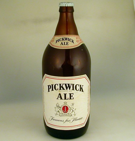 Pickwick Ale Quart Steinie at Breweriana.com
