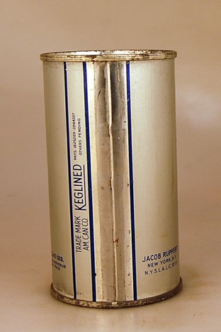 Jacob Ruppert Knickerbocker 126-01 at Breweriana.com