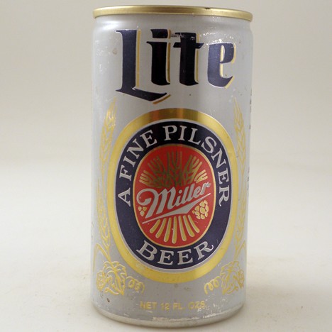 Lite Red Miller Oval 088-10 at Breweriana.com