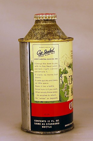 Old Style Lager 177-15 at Breweriana.com