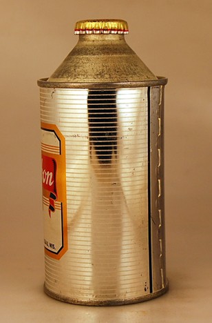 Red Ribbon Beer 181-01 at Breweriana.com