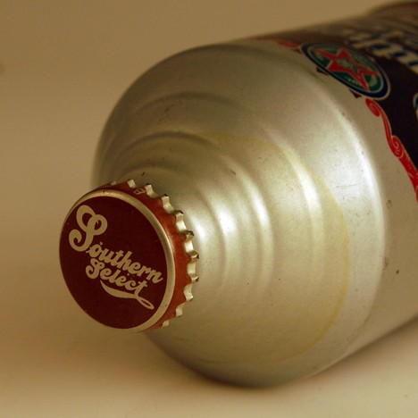 Southern Select Silver 198-35 at Breweriana.com